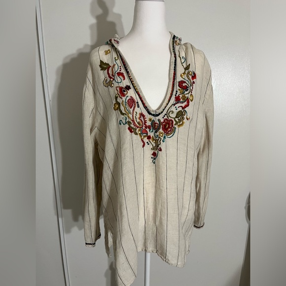 Chico's | Tops | Chicos Size 3 Embroidered 0 Linen Hooded Pull Over ...